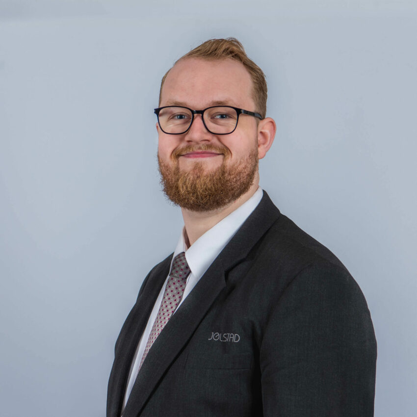 Kristoffer Castro Hansrud | Jølstad begravelsesbyrå